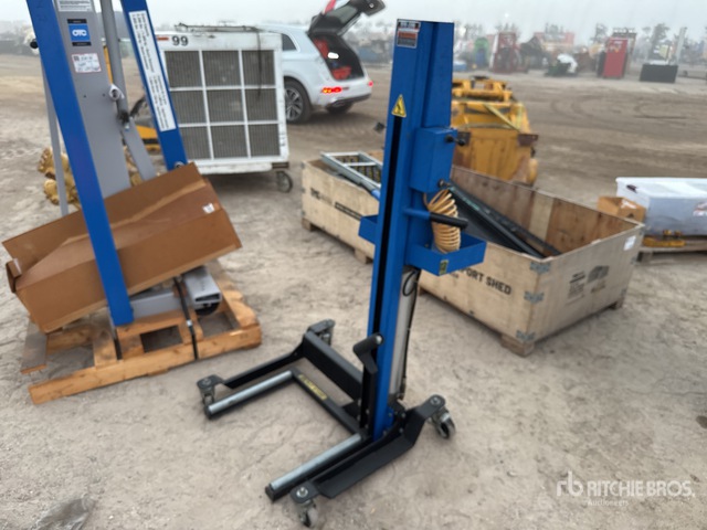 Rotary MW-200 Tire & Wheel Lift (Unused) | Ritchie Bros. Auctioneers