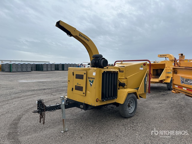 2011 Vermeer BC1000XL Tow-Behind Wood Chipper | Ritchie Bros. Auctioneers