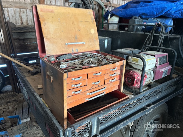Quantity of Tools and Tool Box | Ritchie Bros. Auctioneers