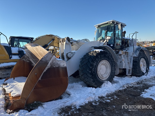 2018 Cat 982M Wheel Loader | Ritchie Bros. Auctioneers