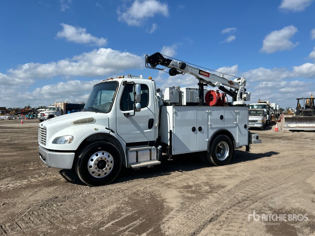 2014 Freightliner M2 106 4x2 Service Truck | Ritchie Bros. Auctioneers