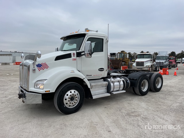 2018 Kenworth T880 6x4 T/A Day Cab Truck Tractor | Ritchie Bros. Auctioneers