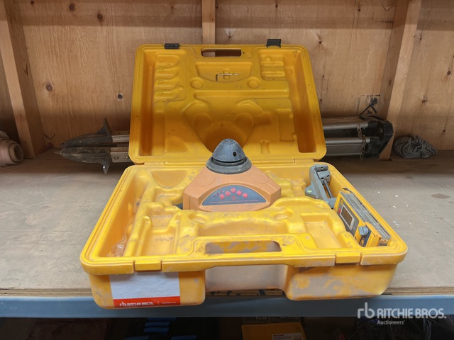 Spectra Precision 1452 XL Niveau laser | Ritchie Bros. Auctioneers