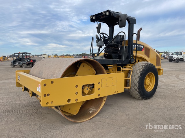 2015 Cat CS54B Smooth Drum Compactor | Ritchie Bros. Auctioneers