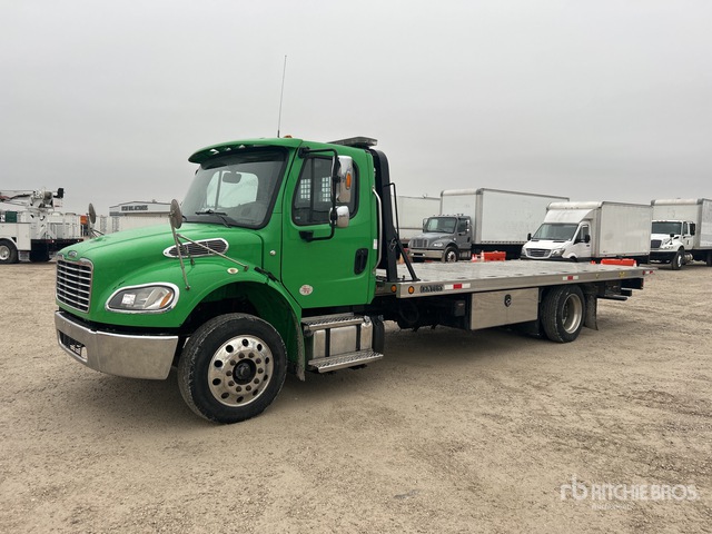 2020 Freightliner M2 106 4x2 Tilt Tray Truck | Ritchie Bros. Auctioneers