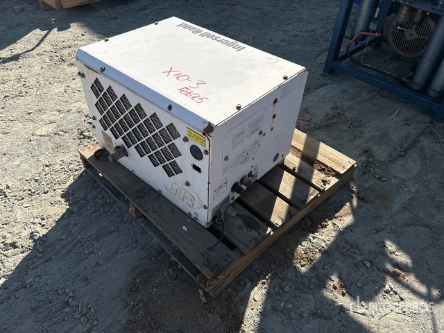 2007 Ingersoll Rand VHP40RMH Hydraulic Air Compressor | Ritchie Bros ...