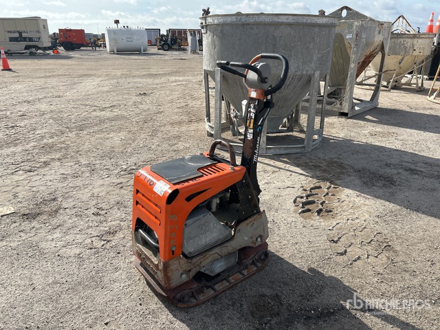 2020 Multiquip MVH308GH Vibratory Plate Compactor | Ritchie Bros ...