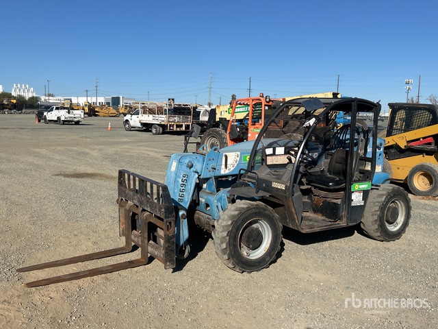 2015 Genie GTH-5519 Telehandler | Ritchie Bros. Auctioneers