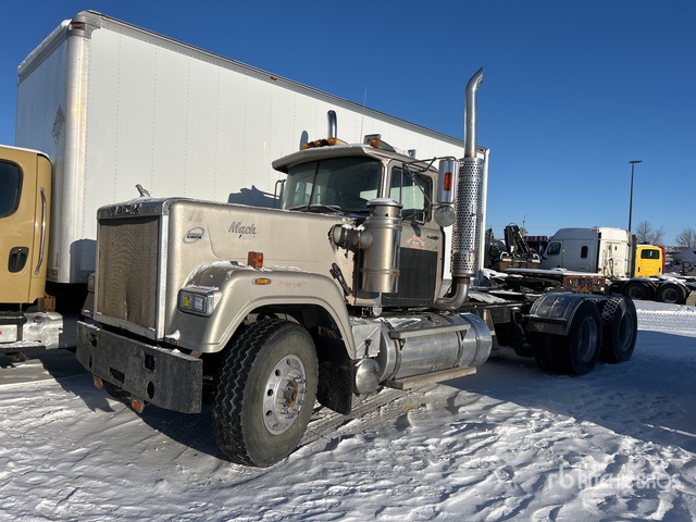 1989 Mack RW613 6x4 Day Cab Prime Mover | Ritchie Bros. Auctioneers