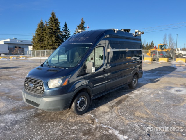 2016 Ford Transit 350 4x2 Camion utilitaire | Ritchie Bros. Auctioneers