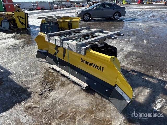 Snow Wolf Ultra 84 ULTRAPLOW 7.0' (84") ANGLE PLOW WITH STANDARD FIXED ...