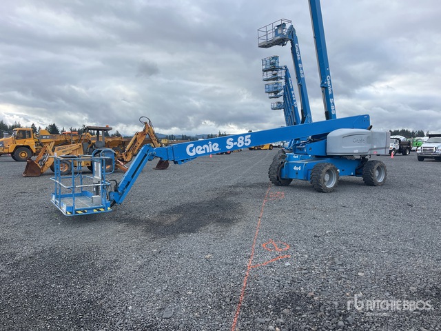 2015 Genie S85 4WD Diesel Telescopic Boom Lift | Ritchie Bros. Auctioneers