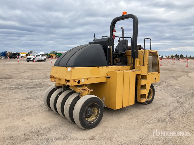 2006 Dynapac CP142 9 Wheel Pneumatic Roller | Ritchie Bros. Auctioneers