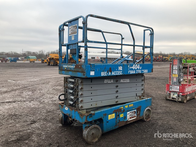 2015 Genie GS-4047 Electric Scissor Lift (Inoperable) | Ritchie Bros ...