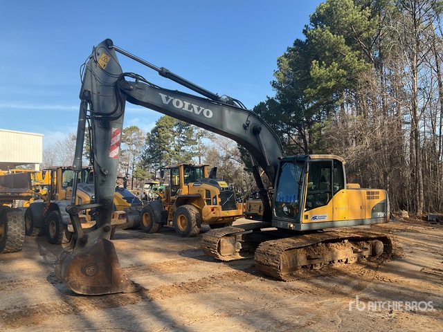 2007 Volvo EC210CL Tracked Excavator | Ritchie Bros. Auctioneers