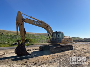 2003 John Deere 230C LC Tracked Excavator in Marina, California, United ...