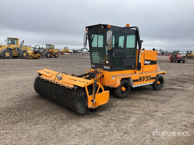 2021 Rosco NV55 Self-Propelled Broom | Ritchie Bros. Auctioneers