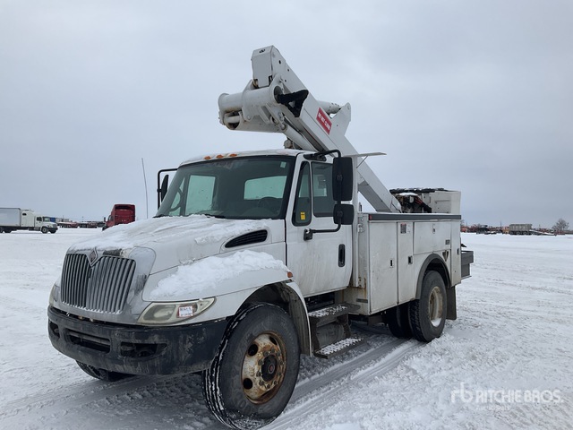 Altec TA40 41 ft on 2007 International 4200 SBA 4x2 Bucket Truck (Inoperable) | Ritchie Bros ...