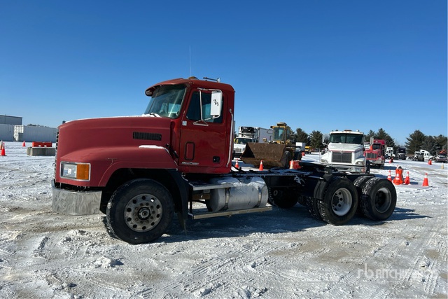 1997 Mack CH613 6x4 T/A Day Cab Truck Tractor | Ritchie Bros. Auctioneers