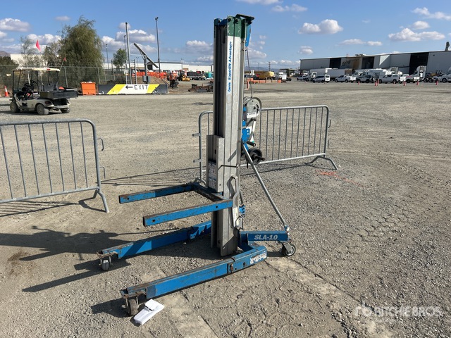 2015 Genie SLA-10 Material Hoist | Ritchie Bros. Auctioneers