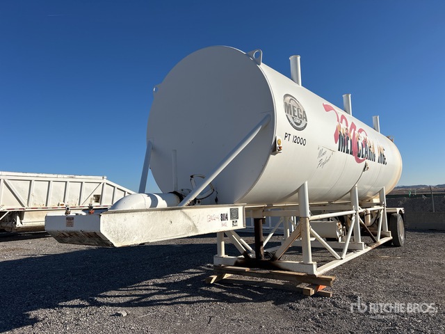 2002 Mega MPT-12 12000 gal S/A Portable Water Tower | Ritchie Bros ...