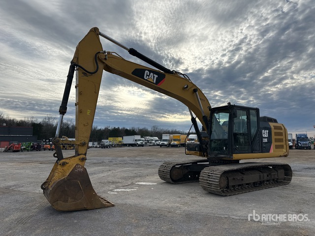 2013 Cat 320E L Tracked Excavator | Ritchie Bros. Auctioneers