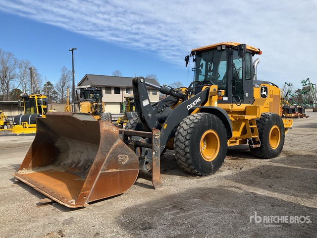 2019 John Deere 624L Wheel Loader | Ritchie Bros. Auctioneers