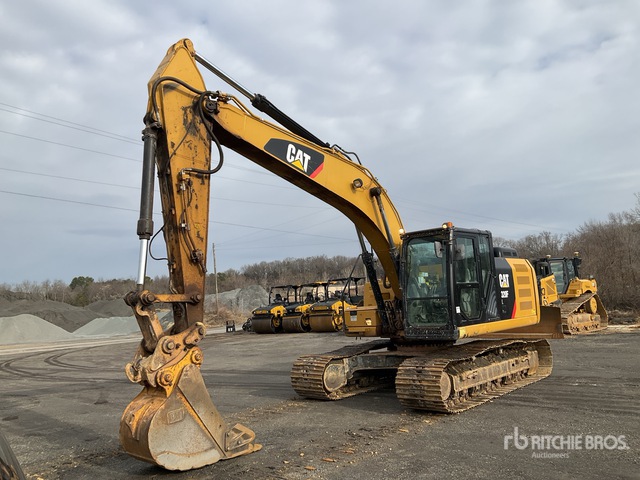 2017 Cat 320F L Tracked Excavator | Ritchie Bros. Auctioneers