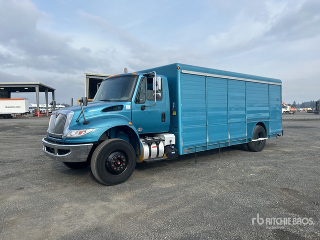 2018 International 4300 4x2 Hackney & Sons Body 10 Bay, Serial 17M00312 ...