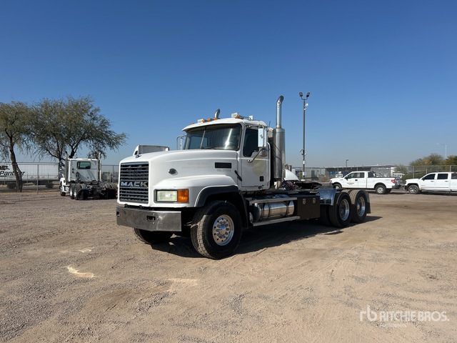 2007 Mack CL733 6x4 T/A Day Cab Truck Tractor | Ritchie Bros. Auctioneers