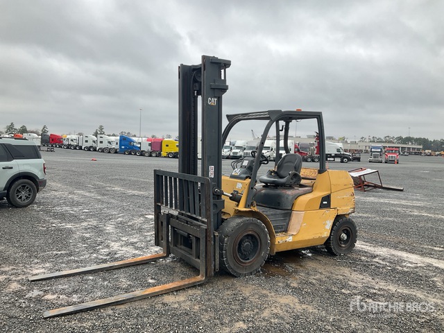 2011 Cat PD10000 10000 lb Pneumatic Tire Forklift (Inoperable ...
