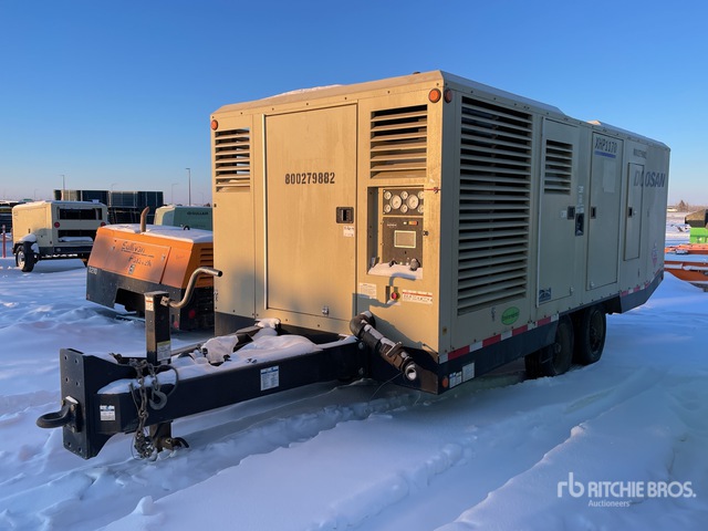 2020 Doosan XHP 1170 WCU-T4 Mobile Air Compressor | Ritchie Bros ...
