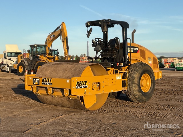 2021 Cat CS54B Rodillo compactador | Ritchie Bros. Auctioneers