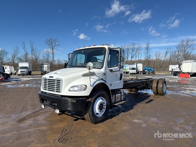 2019 Freightliner M2 106 4x2 Cab and Chassis | Ritchie Bros. Auctioneers