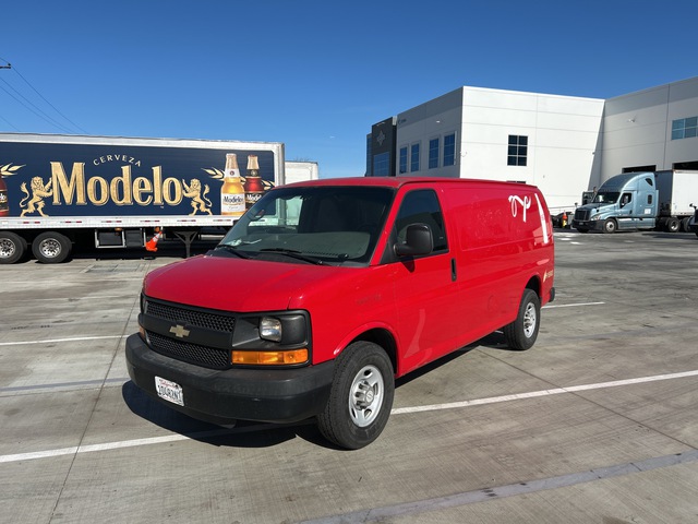 Government Vans: Passenger, Step Vans & Cargo | GovPlanet