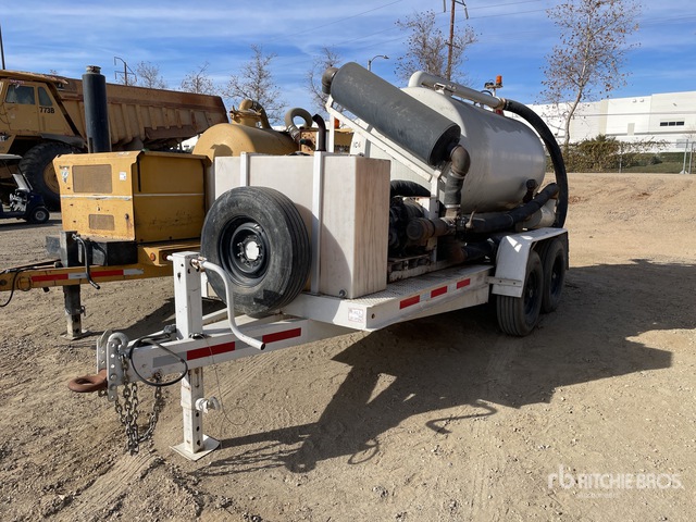 2014 Pacific Tek PV800DHO T/A Vacuum Excavation Unit | Ritchie Bros ...