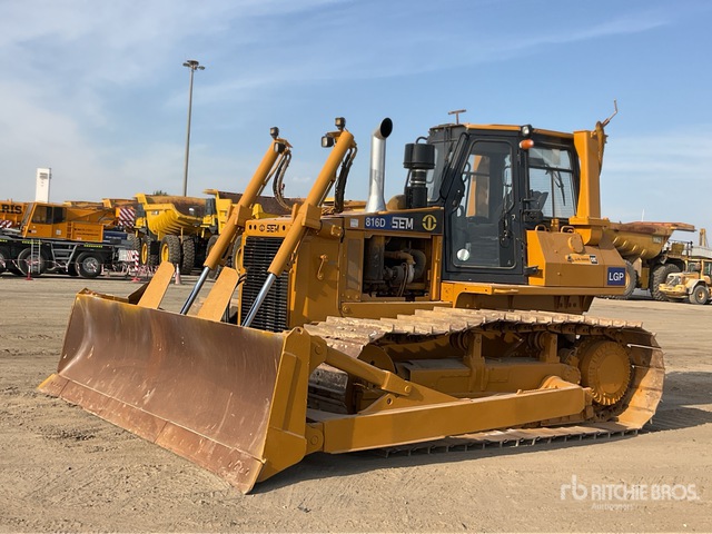 2024 SEM 816D LGP Crawler Dozer | Ritchie Bros. Auctioneers