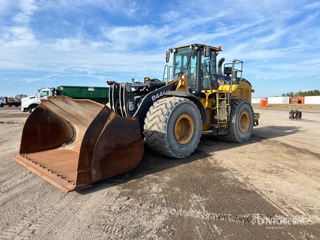 2017 John Deere 844K High Lift Wheel Loader | Ritchie Bros. Auctioneers