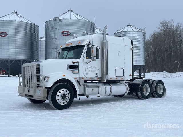 2015 Freightliner 122 SD T/A Sleeper Truck Tractor | Ritchie Bros ...