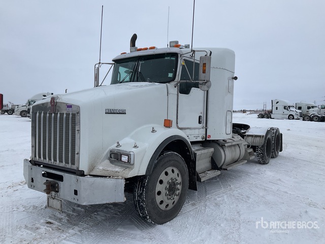 2013 Kenworth T800 6x4 T/A Sleeper Truck Tractor | Ritchie Bros ...
