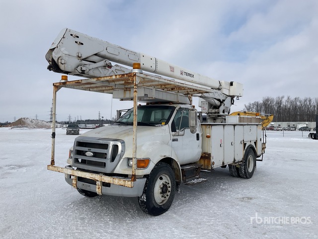 2005 Terex Hi-Ranger HRX-55 55 ft on 2007 Ford F-750 XL 4x2 Bucket Truck | Ritchie Bros. Auctioneers