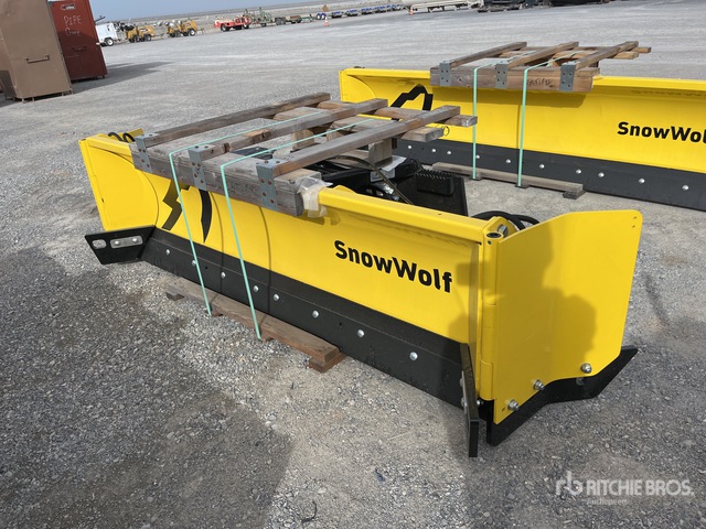 Snow Wolf 114 in Skid Steer Snow Pusher | Ritchie Bros. Auctioneers