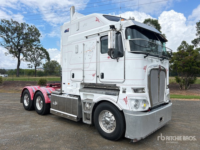 2022 Kenworth K200 Big Cab Aerodyne 6x4 T/A Sleeper Truck Tractor ...