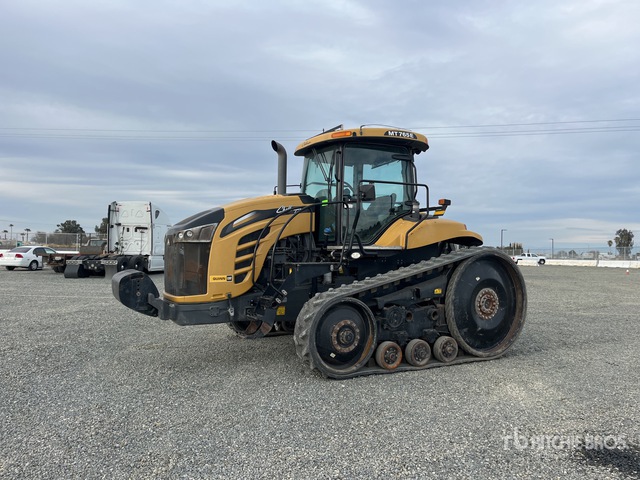 2015 Challenger MT765E Track Tractor | Ritchie Bros. Auctioneers