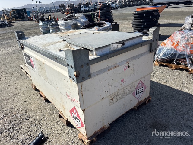 2012 Transcube 30TCG 3000 gal Skid Mounted Steel Fuel Tank | Ritchie ...