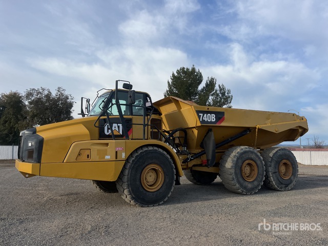 2011 Cat 740B を見 Articulated Dump Truck | Ritchie Bros. Auctioneers