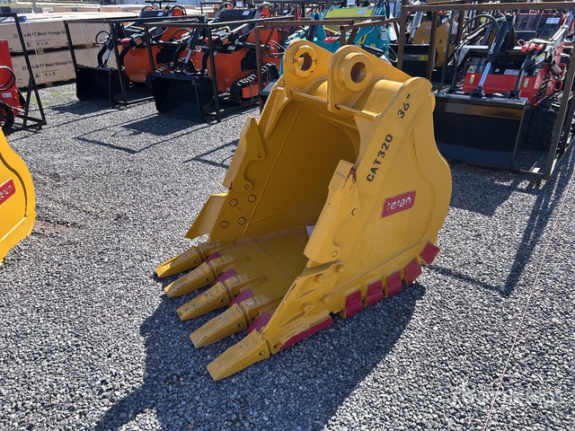Teran BKT32036HD 36 in Digging Excavator Bucket - Fits Cat 320 (Unused ...