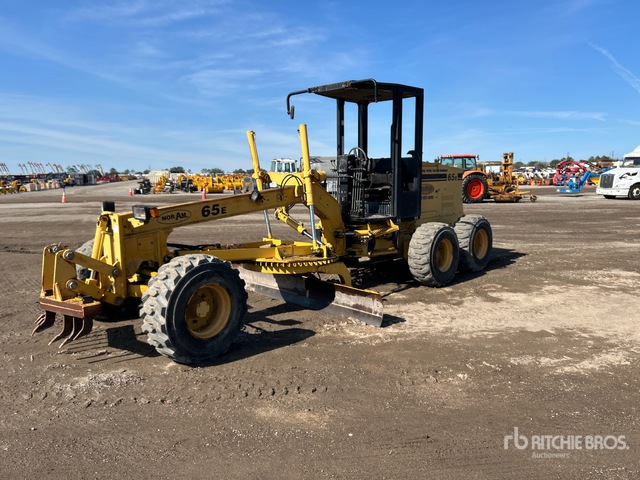 2005 Noram 65E Motor Grader | Ritchie Bros. Auctioneers