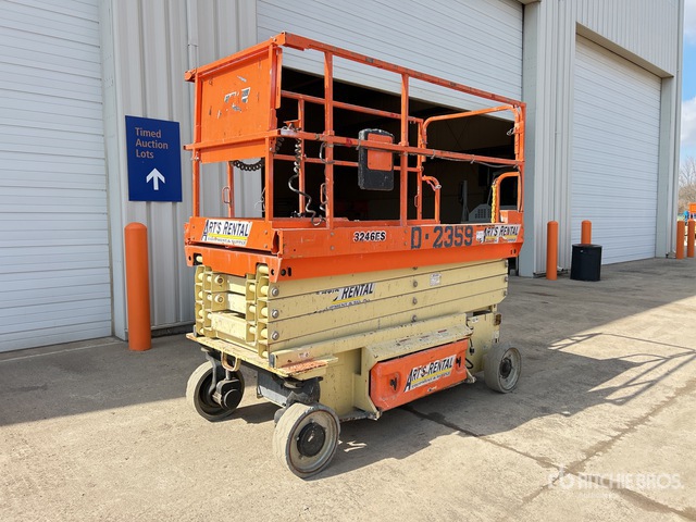 2015 JLG 3246ES Electric Scissor Lift | Ritchie Bros. Auctioneers