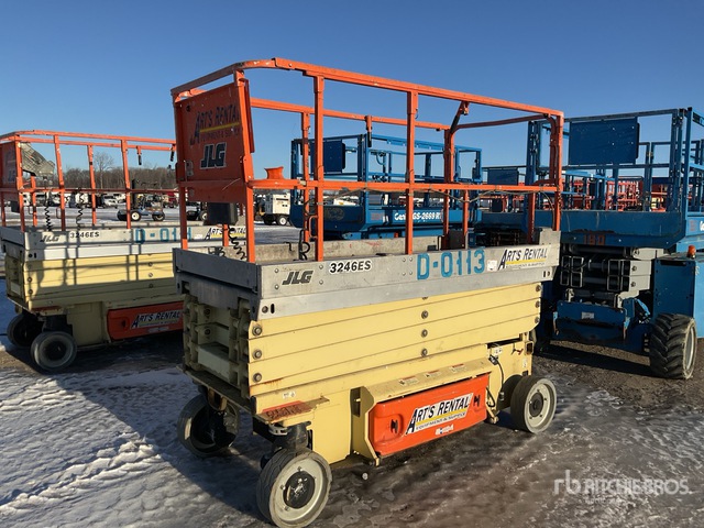 2015 JLG 3246ES Electric Scissor Lift | Ritchie Bros. Auctioneers